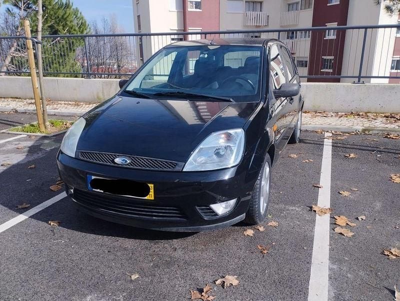 Usado 2003 Ford Fiesta Sedan – Lisboa (Privado) – € 3.250 (Preço justo ...