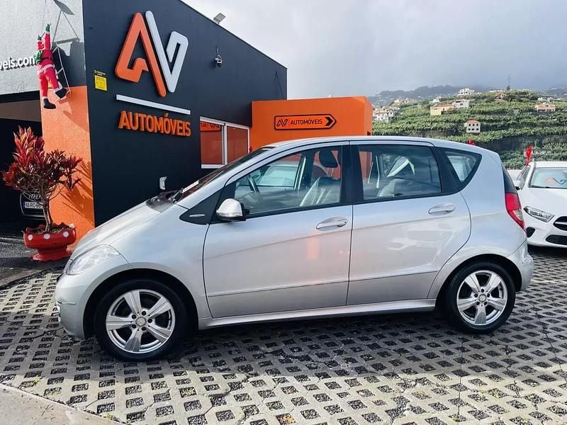 Usado 2010 Mercedes A180 Avantgarde 109 HP – 9000 Funchal (Stand) – € 9 ...