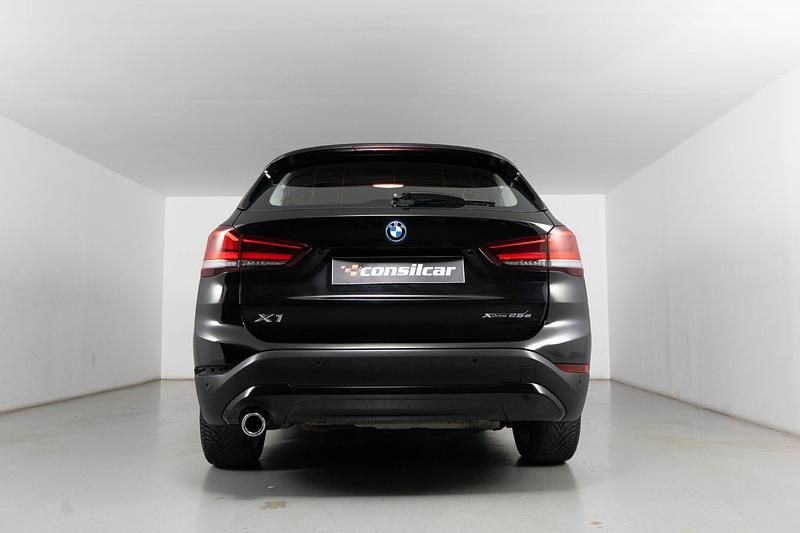 Usado 2022 BMW X1 220 HP SUV – 2605 Belas (Stand) – € 24.980 (Bom preço ...