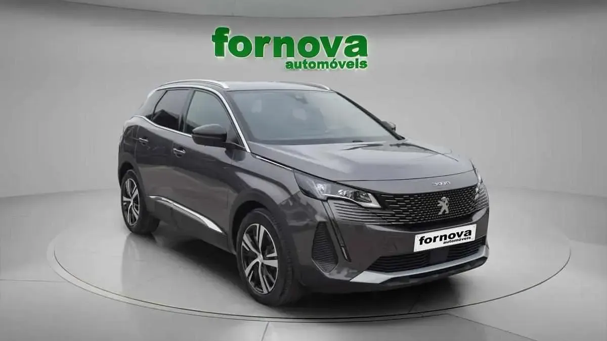 Usado Peugeot 3008 224 HP (2023) em Perafita - € 27.400 | AutoUncle