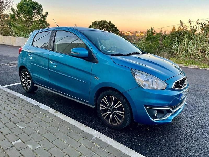 Usado 2019 Mitsubishi Space Star Edition 80 HP Sedan – Lisboa (Privado ...
