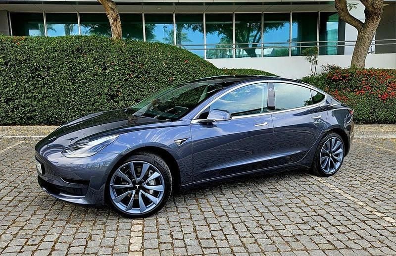 Usado 2019 Tesla Model 3 Standard Range 239 HP Sedan – Lisboa (Privado ...