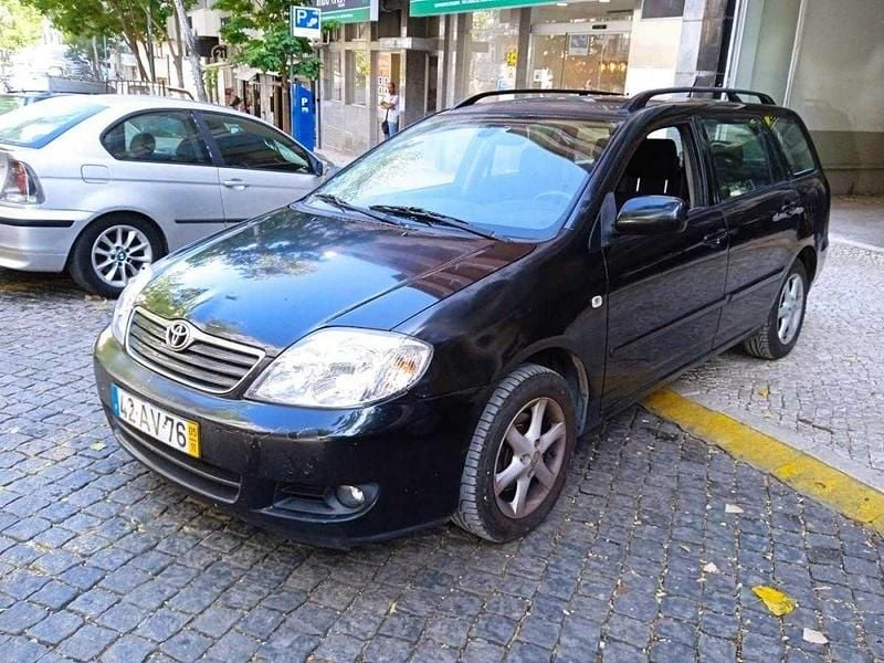 Usado 2005 Toyota Corolla 90 HP Carrinha – 1150 Lisboa (Stand) – € 4. ...