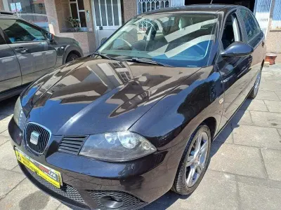 Seat Ibiza do ano 2008 – Confira preços de 35 carros usados