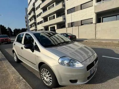 Fiat Punto Usado: 332 ofertas com preço verificado | Desde €1.200