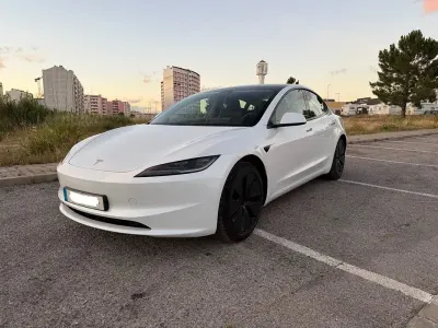 Tesla Model 3 do ano 2024 – Confira preços de 15 carros usados
