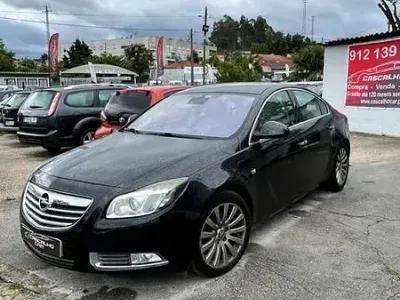 Opel Insignia do ano 2010 – Confira preços de 27 carros usados