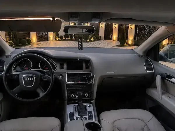 Second-hand Audi Q7 171 CP (2008) în Dambovita - 7.500 EUR | AutoUncle
