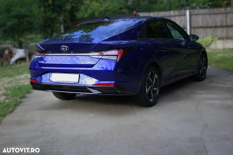 Utilizat 2021 Hyundai Elantra 123 CP Berlinǎ – Argeș (Dealer) – 19.499 ...