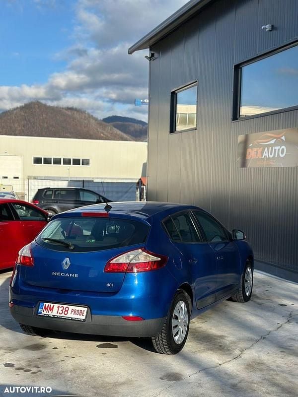 Utilizat 2010 Renault Mégane Expression 110 CP Berlinǎ – 430333 Moților ...