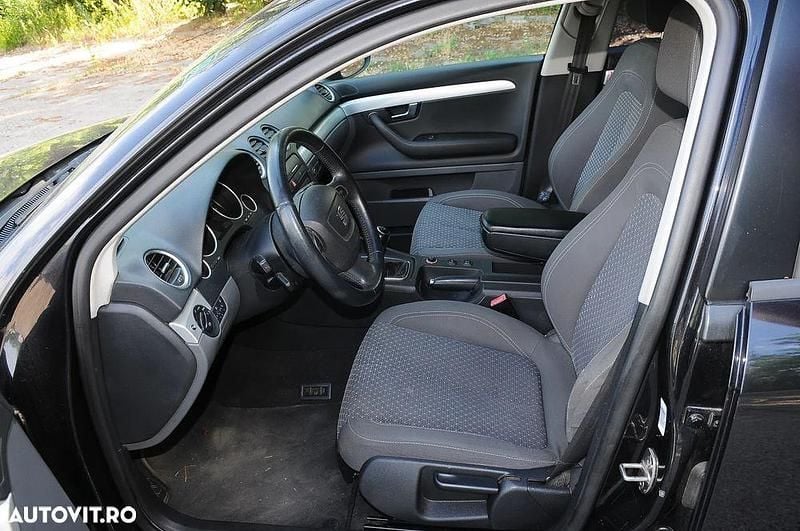 Utilizat 2010 Seat Exeo Style 143 CP Break – Galaţi (Dealer) – 3.300 ...