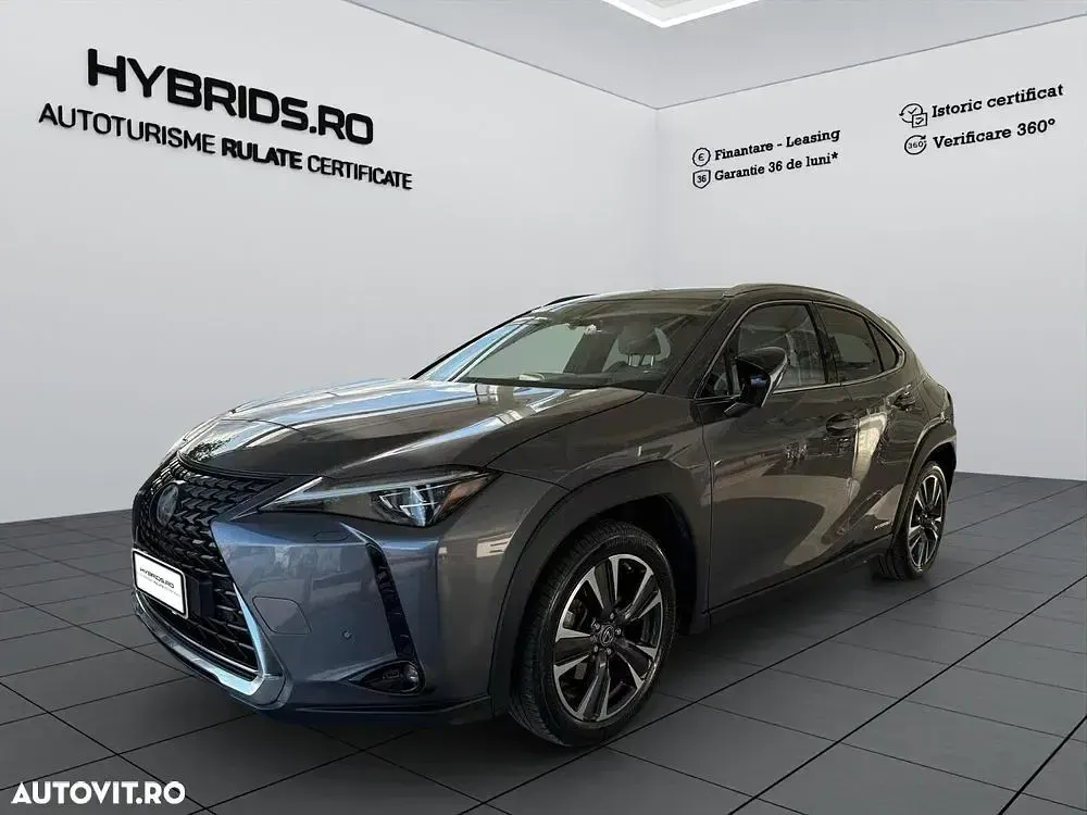 Second-hand Lexus UX 250h Luxury Line 184 CP (2019) în Centura Iași ...