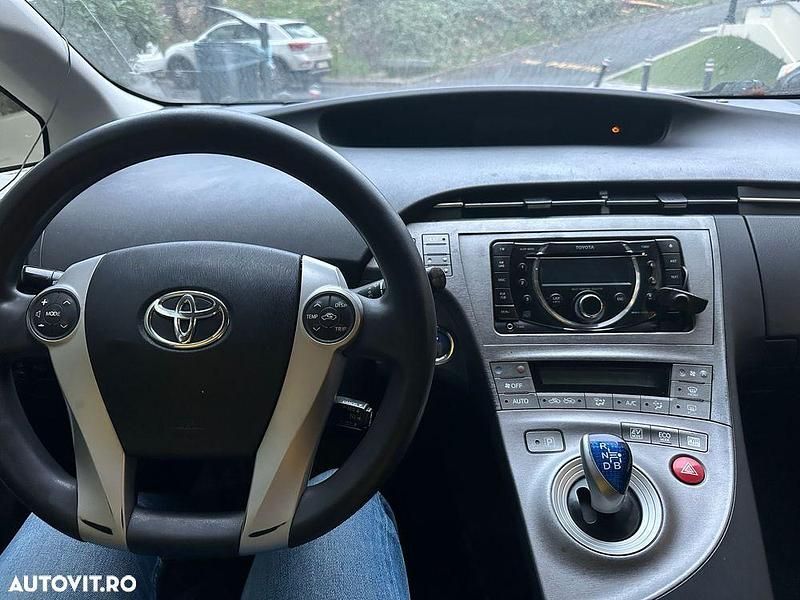 Utilizat 2012 Toyota Prius 136 CP Hatchback – Mehedinţi (Dealer) – 5. ...