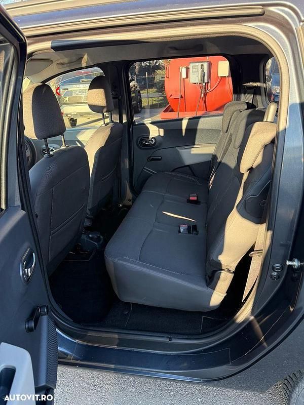 Utilizat 2012 Dacia Lodgy Lauréate 83 CP Monovolum – 505801 Str ...