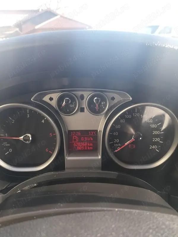 Utilizat 2008 Ford Focus 136 CP Hatchback – Prahova (Privat) – 2.300 ...
