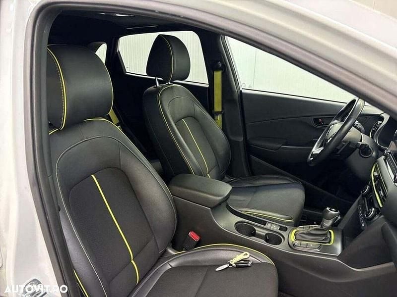Utilizat 2021 Hyundai Kona Premium 141 CP SUV – Mehedinţi (Dealer) – 15 ...