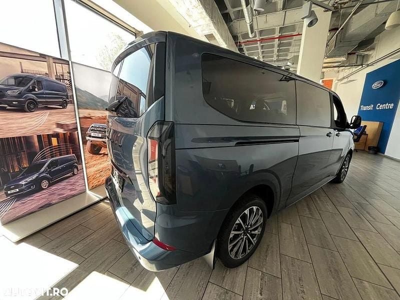 Nouă 2025 Ford Tourneo Titanium 136 CP Van – 032258 Bd Theodor Pallady ...