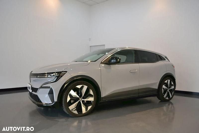 Utilizat 2023 Renault Megane E-Tech Techno 220 CP Hatchback – 240266 ...