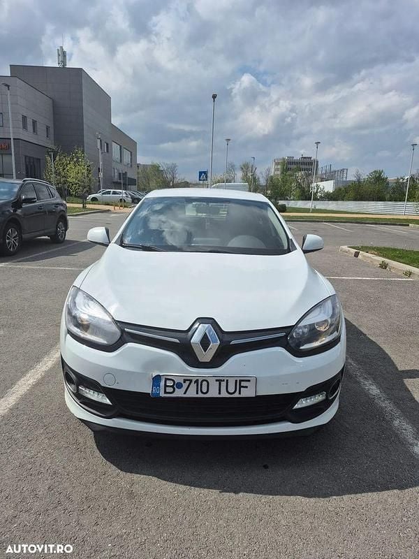 Second-hand 2015 Renault Mégane III Expression 95 CP Hatchback ...