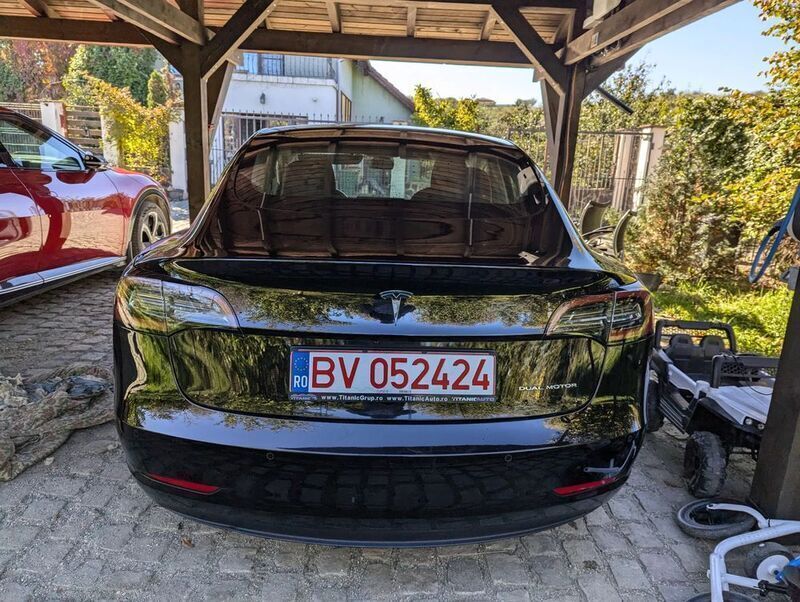 Văndută Tesla Model 3 Langstreckenbat. - mașini second-hand de vânzare