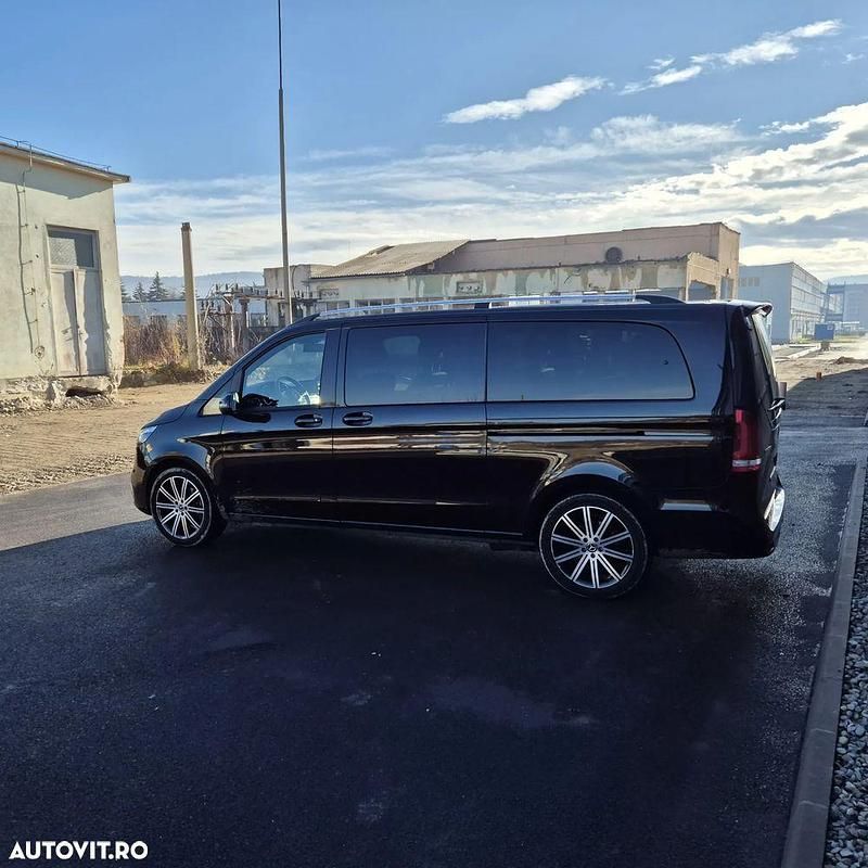Utilizat 2023 Mercedes V300 Edition 237 CP Monovolum – Harghita (Dealer) – 64.697 EUR (Super ...