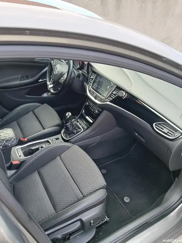 Utilizat 2017 Opel Astra 110 CP Break – (Privat) – 7.900 EUR (Puțin ...