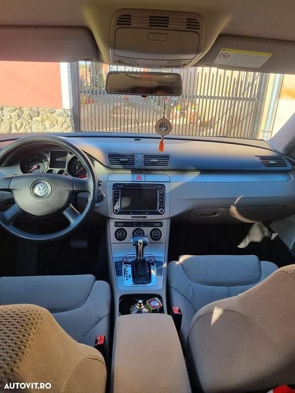 Utilizat 2007 VW Passat Comfortline 140 CP Berlinǎ – Timiş (Dealer) – 2 ...