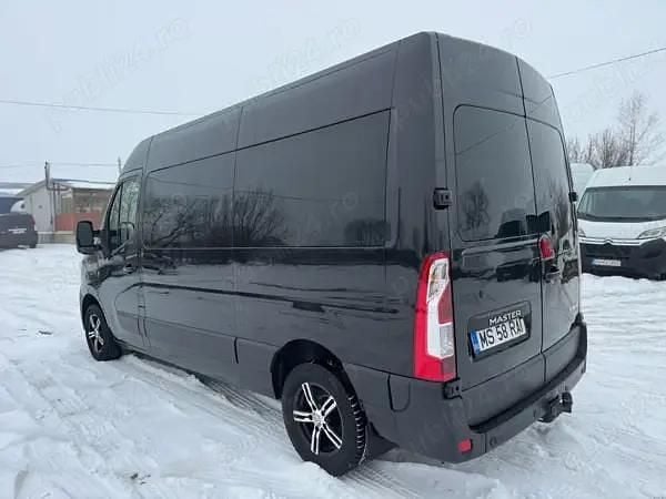 Utilizat 2021 Renault Master 150 CP Van – Teleorman (Dealer) – 15.000 ...