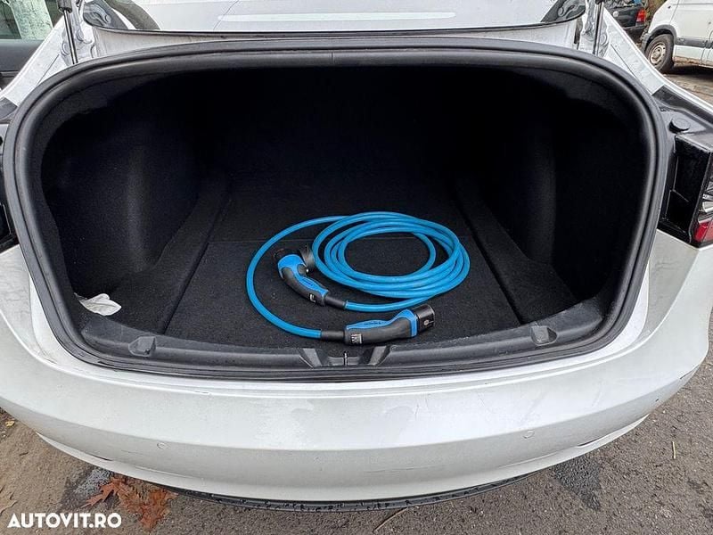Utilizat 2019 Tesla Model 3 Standard Range Plus 325 CP Berlinǎ ...