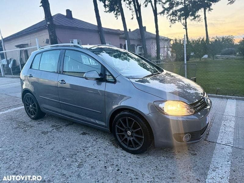 Utilizat 2010 VW Golf VI 105 CP Hatchback – Dolj (Dealer) – 4.200 EUR ...