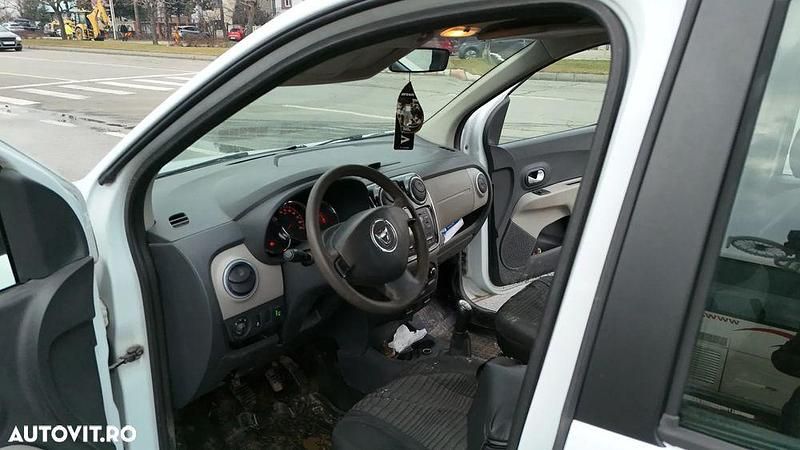 Utilizat 2016 Dacia Lodgy Ambiance 102 CP Monovolum – Argeș (Dealer ...