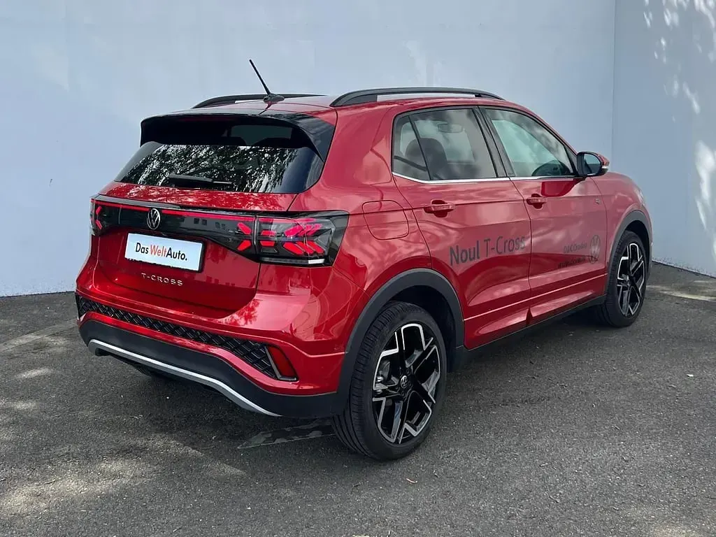 Nouă VW T-Cross R-line 150 CP (2026) în Oradea - 24.600 EUR | AutoUncle