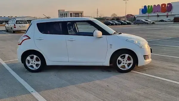 Second-hand Suzuki Swift 94 CP (2010) în Craiova - 3.600 EUR | AutoUncle