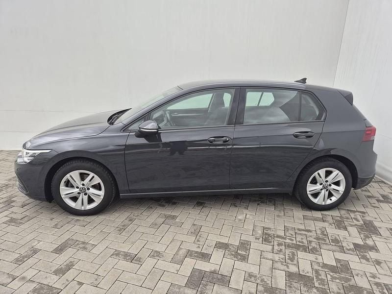Second-hand VW Golf VIII Life 110 CP (2021) în Cluj Napoca - 13.990 EUR ...