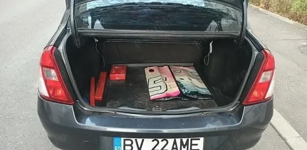 Utilizat 2007 Renault Symbol 55 CP Berlinǎ – Braşov (Privat) – 1.200 ...