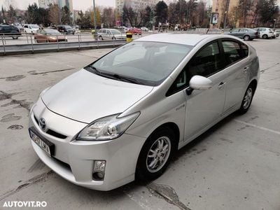 Toyota Prius second-hand de vânzare - AutoUncle
