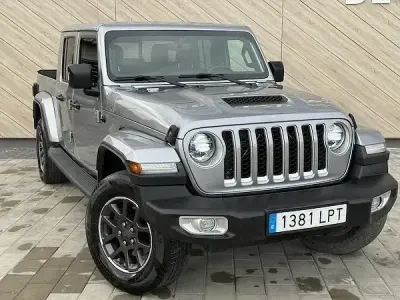 Jeep Gladiator second-hand de vânzare (16) - AutoUncle