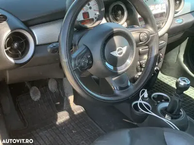 593 Mini second-hand de vânzare - AutoUncle