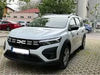 37 Dacia Jogger GPL second-hand de vânzare - AutoUncle