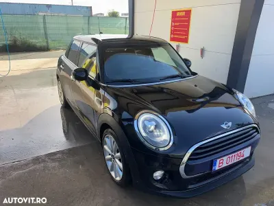588 Mini second-hand de vânzare - AutoUncle