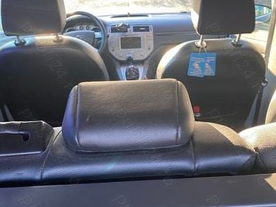 52 Ford Kuga 2011 second-hand de vânzare - AutoUncle