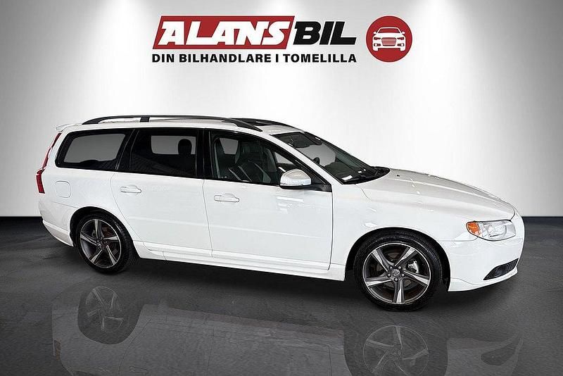 Begagnad 2012 Volvo V70 R-Design 132 HK Kombi – 273 97 Tomelilla ...