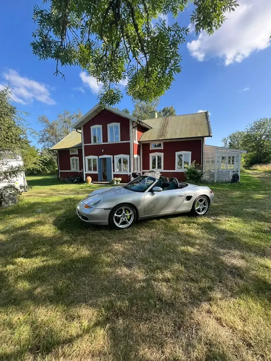 Begagnad Porsche Boxster 204 HK (1999) i Solna - 199 999 kr | AutoUncle