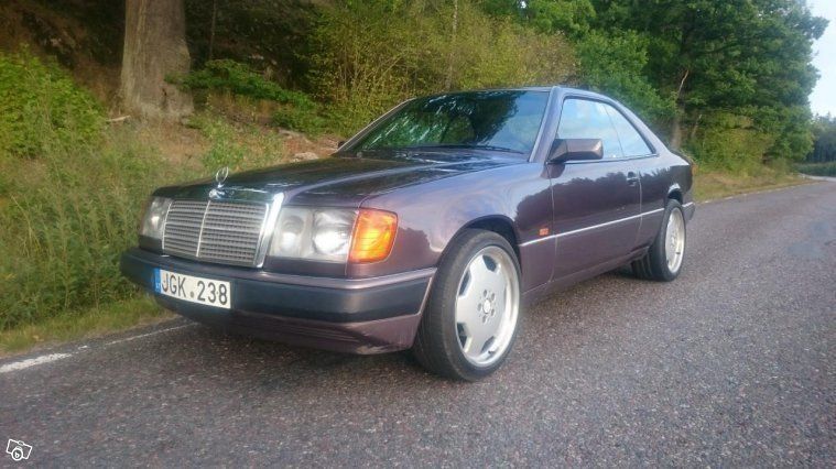 230 - Köp begagnad Mercedes 230 - 24 billiga bilar till salu