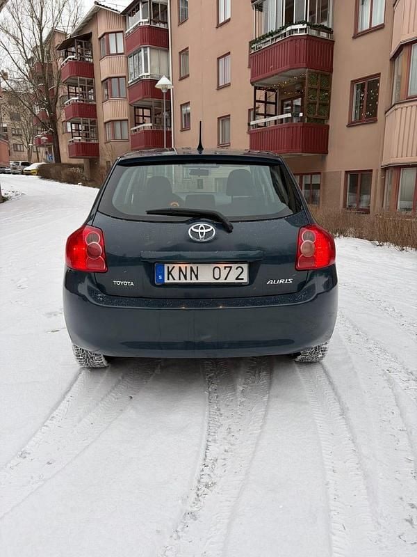 Begagnad 2009 Toyota Auris 132 HK – 17447 Sundbyberg (Företag) – 65 000 ...