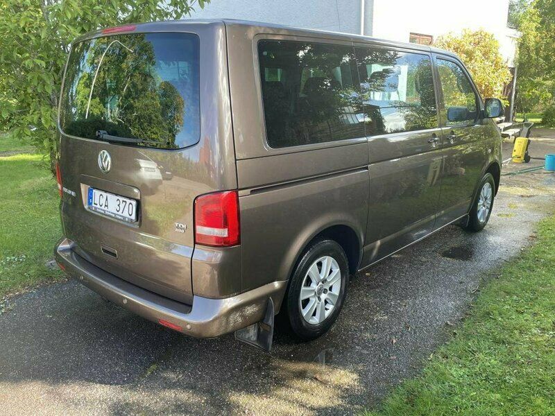 VW Multivan begagnad - 163 till salu - AutoUncle