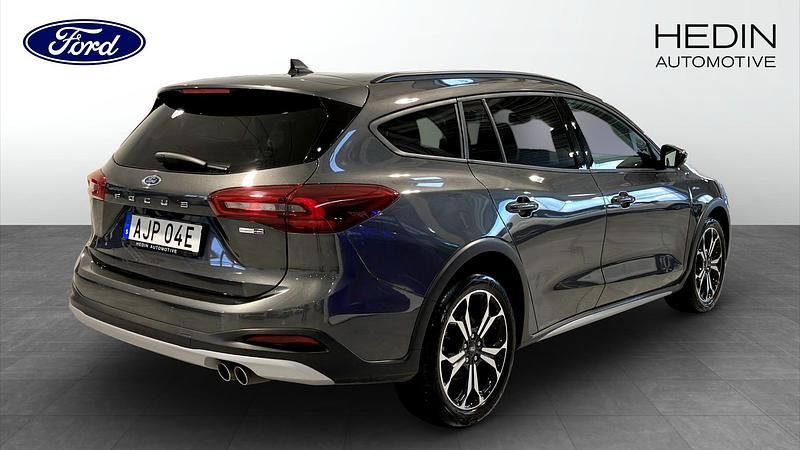 Begagnad 2022 Ford Focus Active 125 HK Kombi – 43248 Pollengatan ...