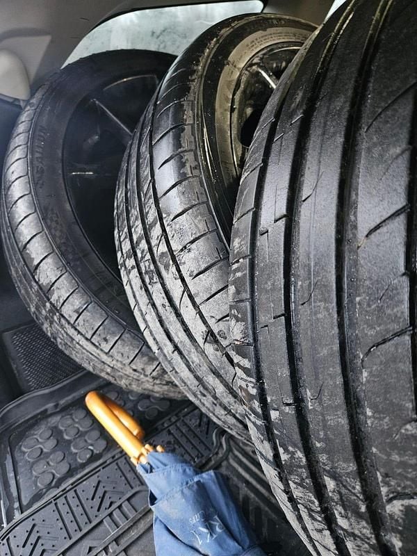 Begagnad 2015 Fiat Freemont 170 HK SUV – 50494 Borås (Företag) – 69 900 ...