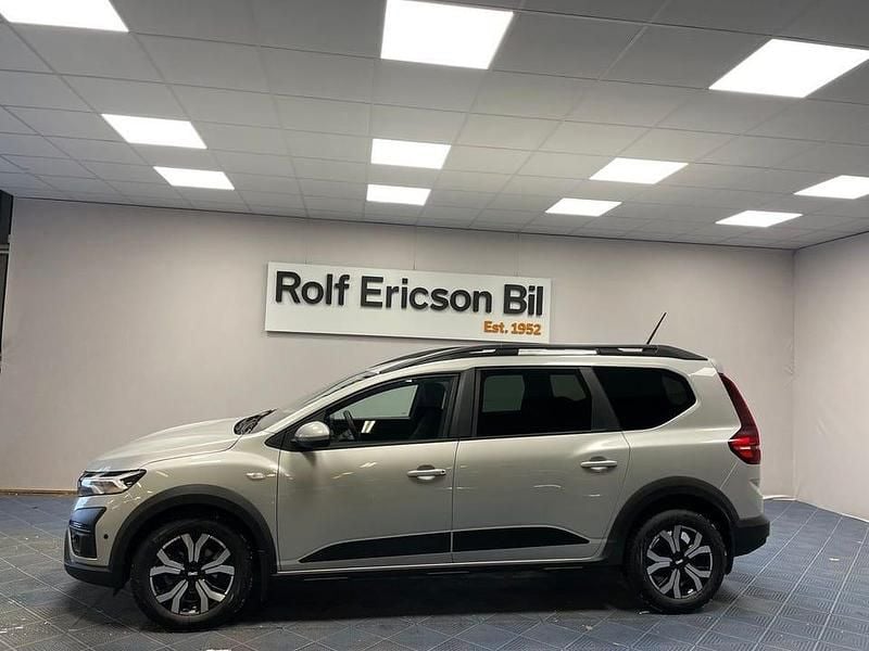 Begagnad 2023 Dacia Jogger Expression 112 HK Minibuss – 77128 Bilvägen ...