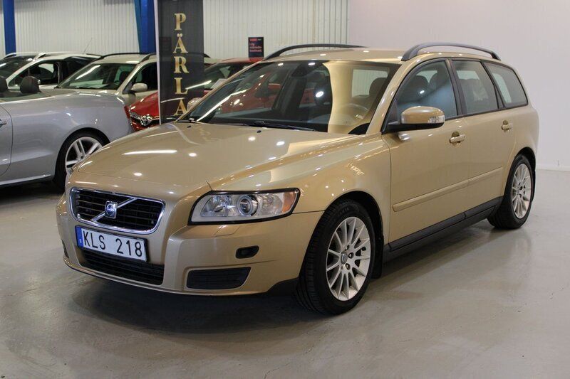 Begagnad 2009 Volvo V50 1.8 Ethanol_Benzin 126 HK (49 900 kr) | 63502 Eskilstuna | AutoUncle